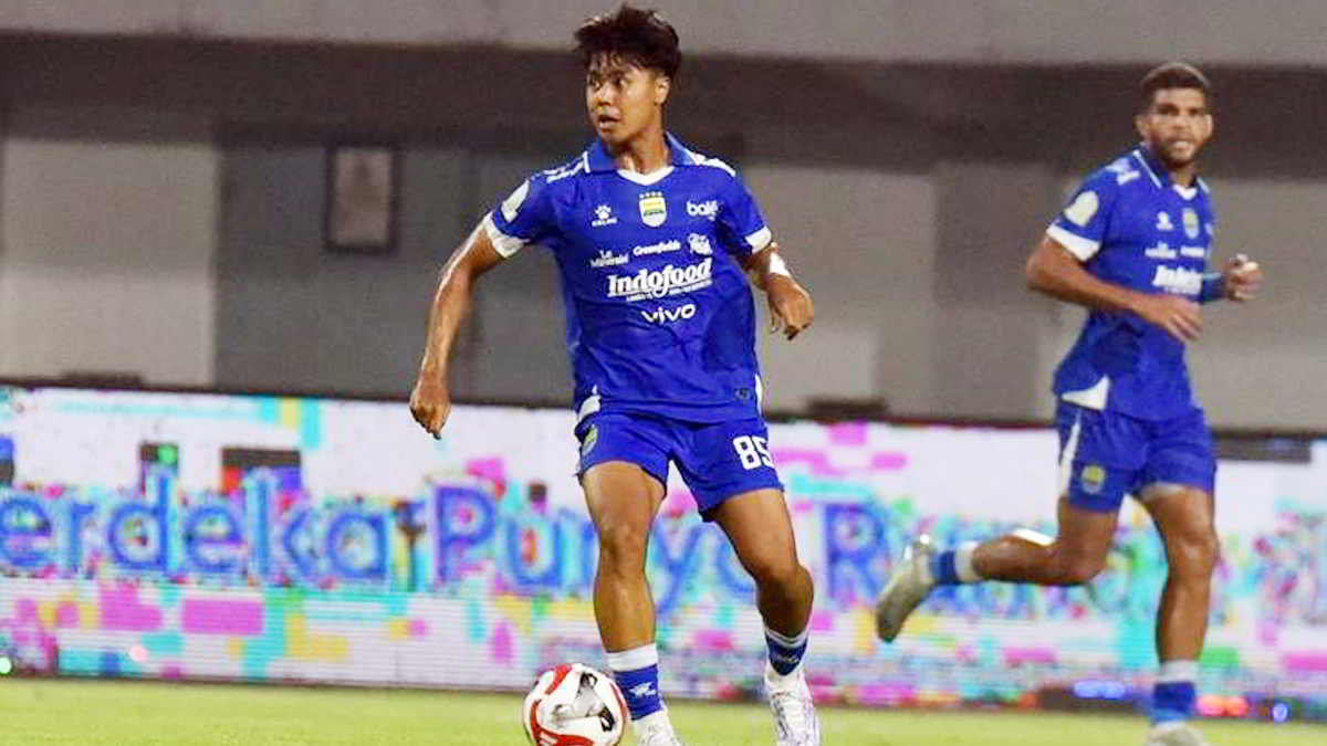 Debut yang Tak Pernah Diduga Nazriel Alfaro Syahdan, Pemain Muda PERSIB ...